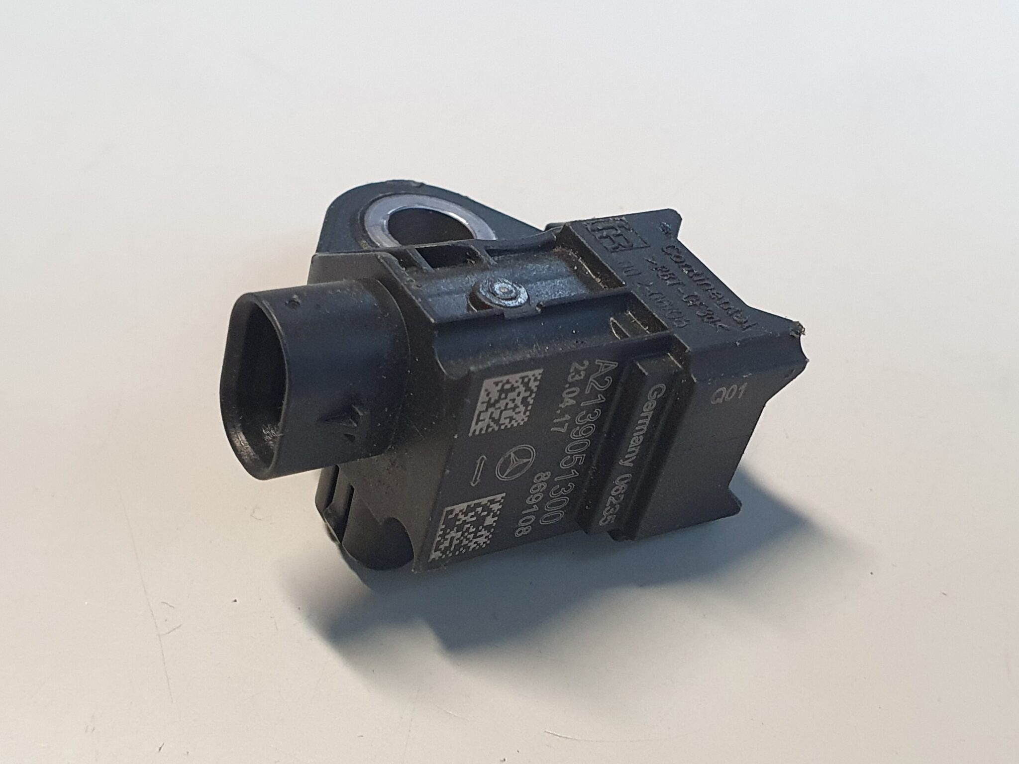 A2139051300 czujnik uderzeniowy Mercedes - cyffert.pl